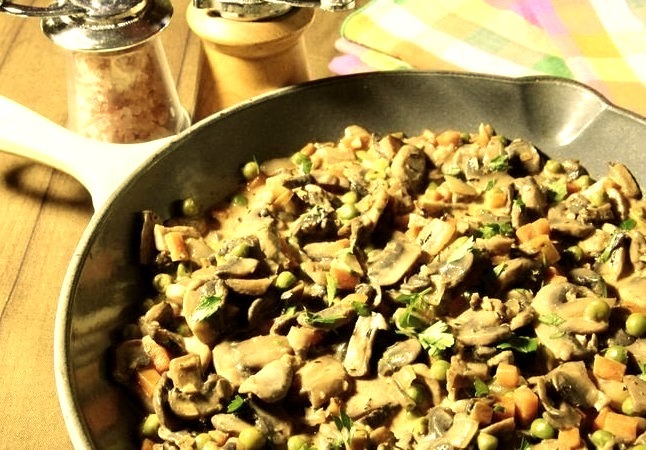 Mushrooms – Creamy Mushroom Stew – Cardiff Cannabis Cafe