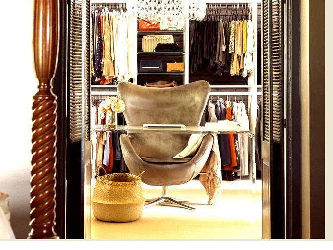 Houston Open Closet – Roger Haddad