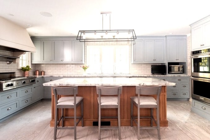 Transitional Kitchen – Enclosed | Cendrillonne