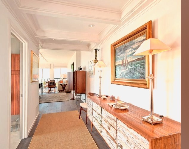 Contemporary Entry – Hall – Gatytmak Jyotish