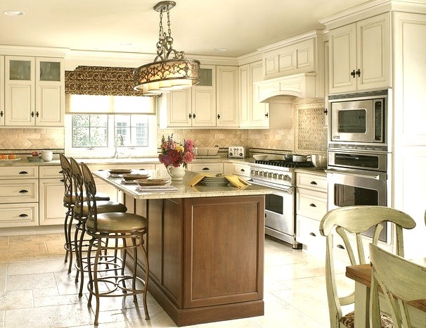 Traditional Kitchen in New York – Rachel Dill Boyer