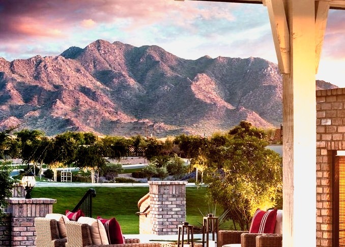 Phoenix Tile – Un Italiana